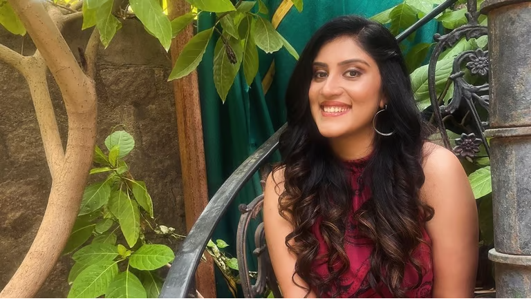 தமிழர் குறித்த கொச்சை பதிவு - மக்களிடம் மன்னிப்பு கேட்ட லால் சலாம் பட நடிகை.! - Seithipunal